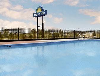 Days Inn Seymour Pet Policy
