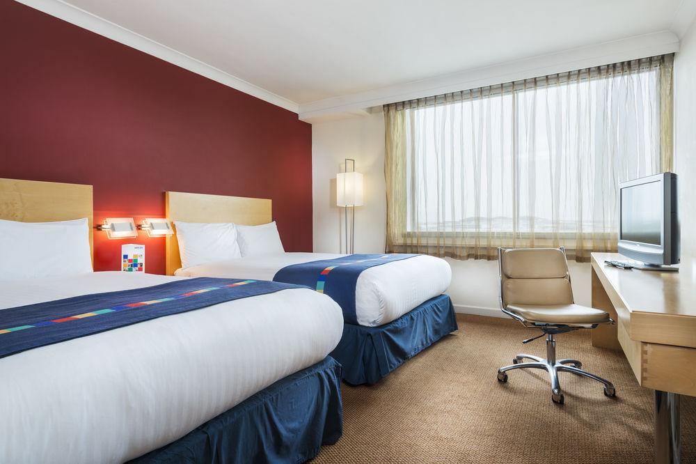 Park Inn Heathrow Pet Policy