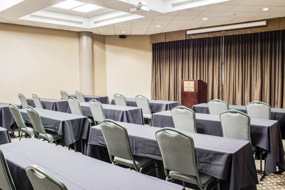 Comfort Suites Raleigh Durham Airport/rtp Pet Policy