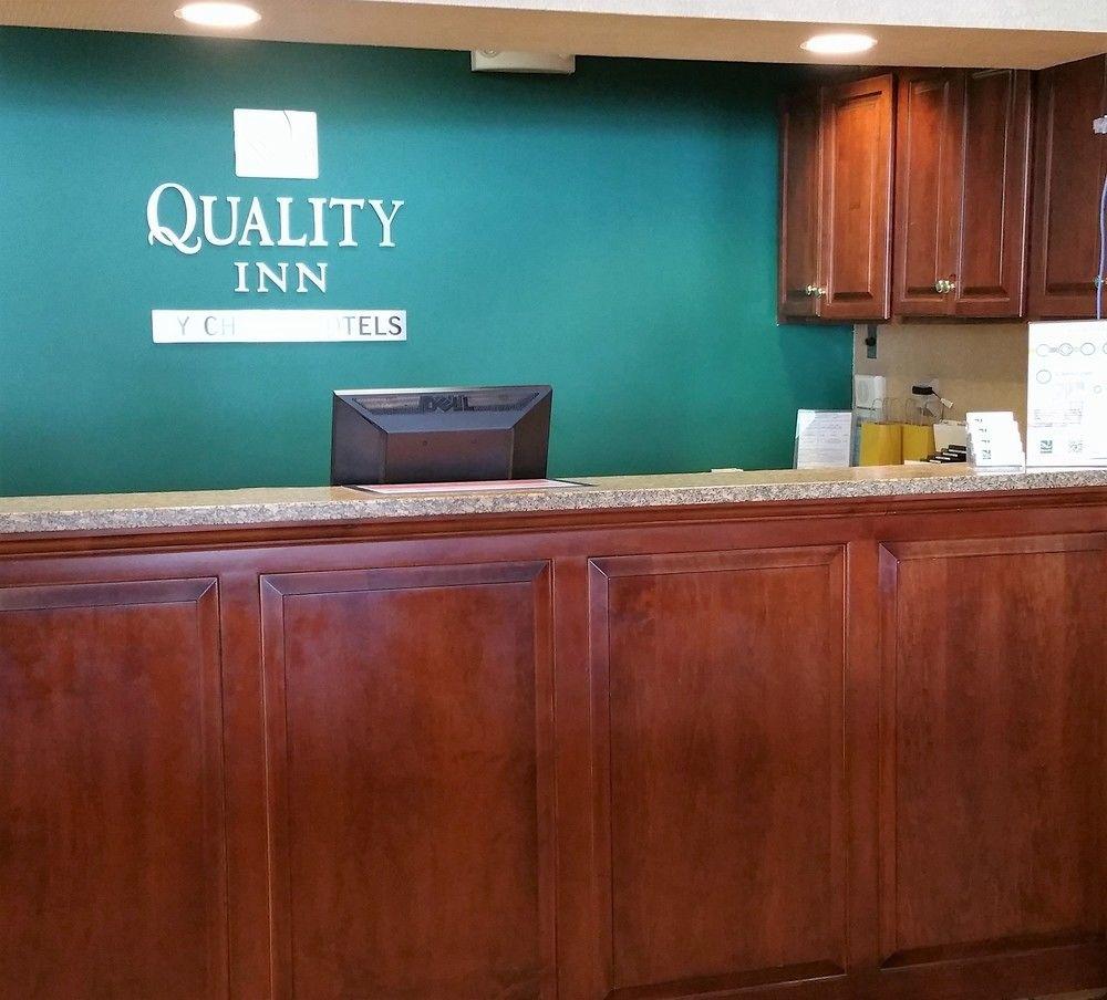 Quality Inn Mystic Pet Policy quality-inn-mystic-pet-policy