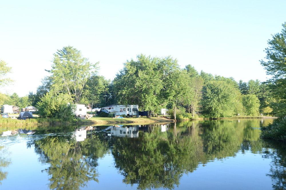 Lake George Escape Campground Pet Policy