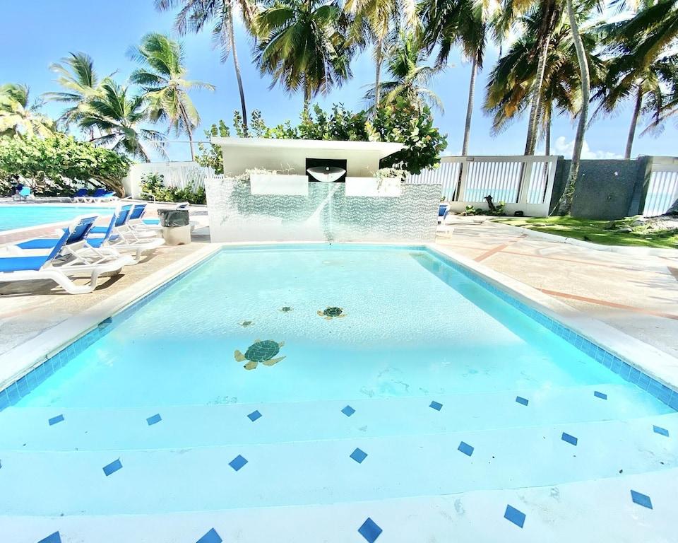 Galicia by the Sea @ Condado Del Mar Pet Policy