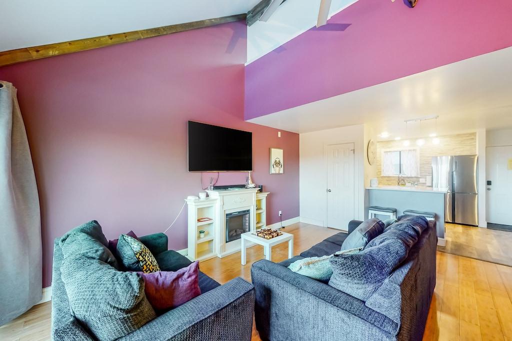 Camelback Pet Policy