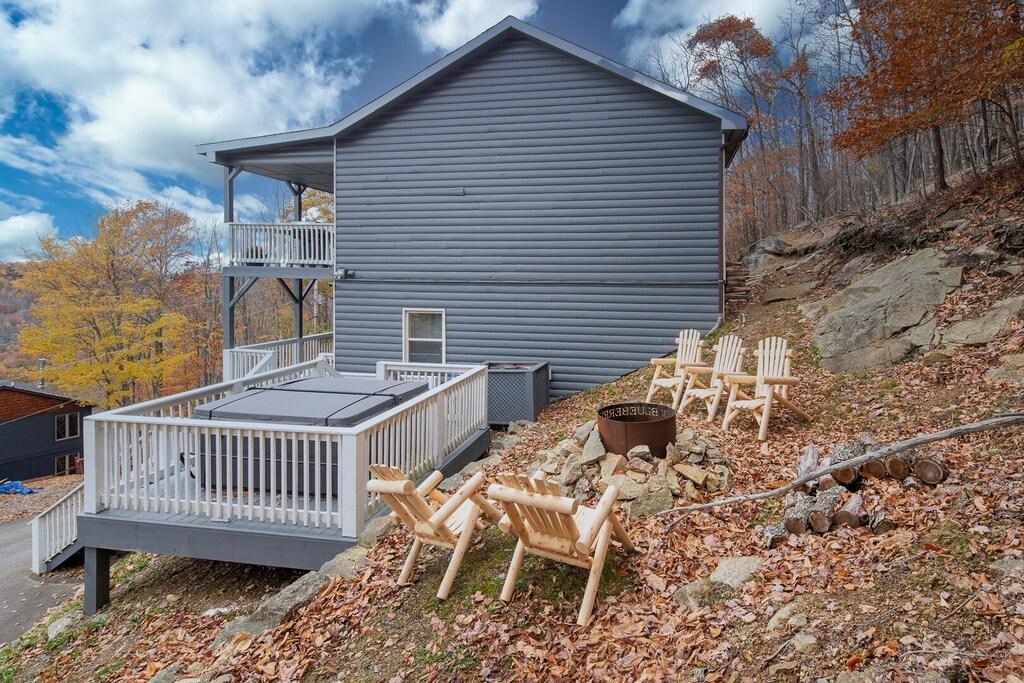 Blue Bear Beech Mountain Home Pet Policy