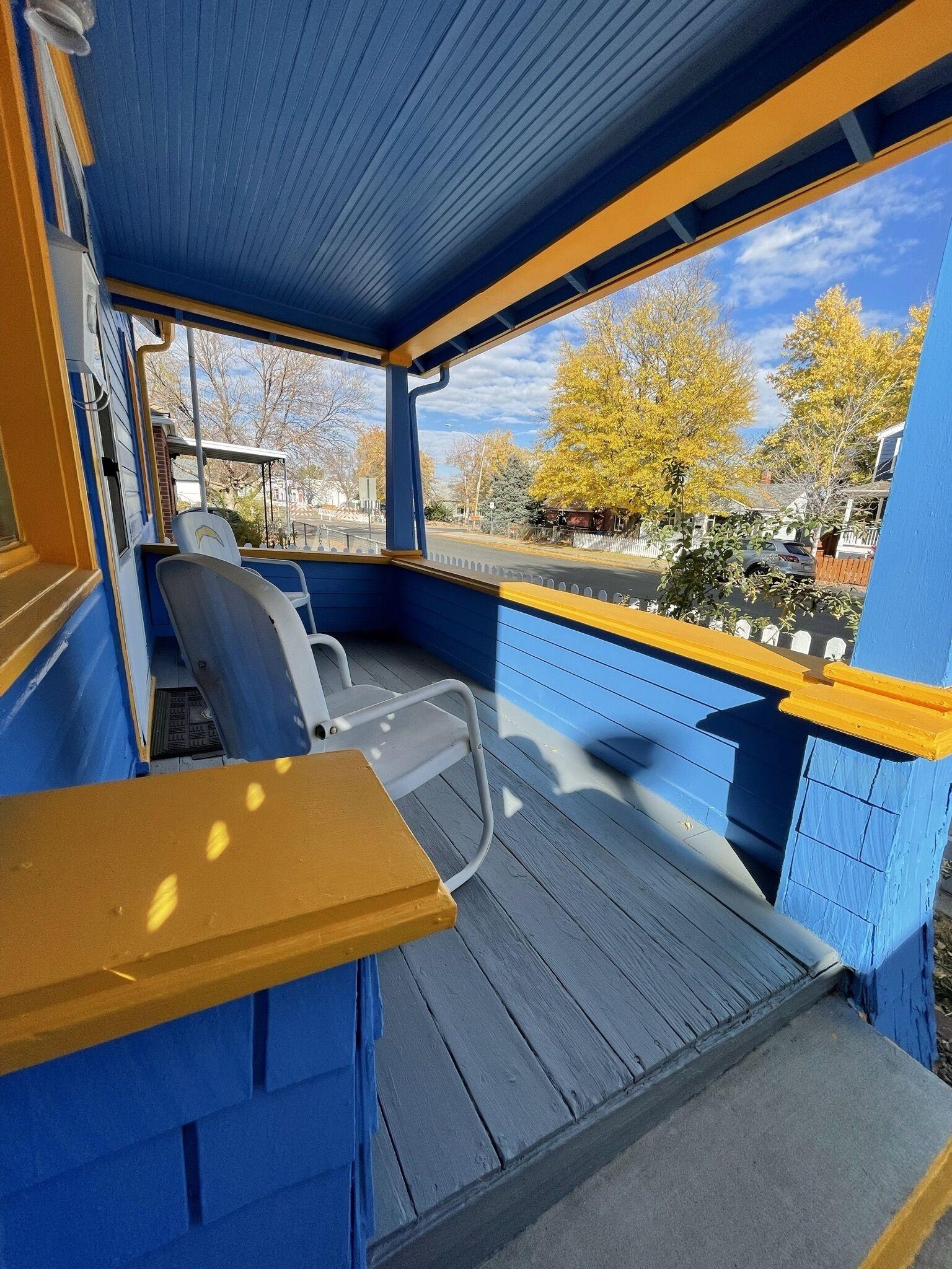 The Charger House on Main Street Pet Policy