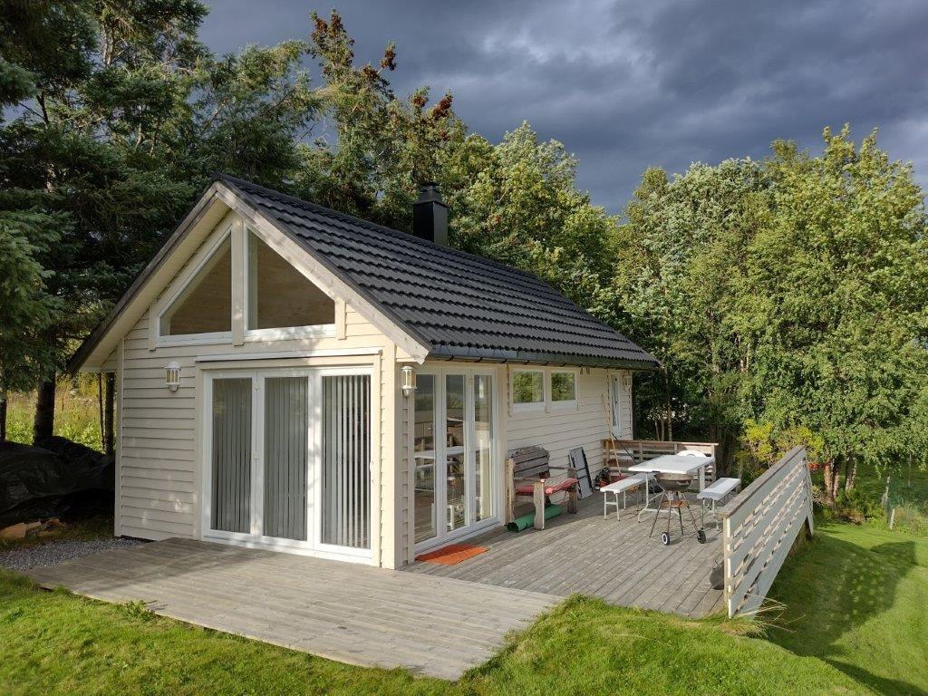 Pet Friendly Hotels & Resorts in Vestnes, NO - BringFido