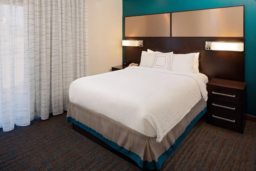 Residence Inn by Marriott Denver Tech Center Pet Policy