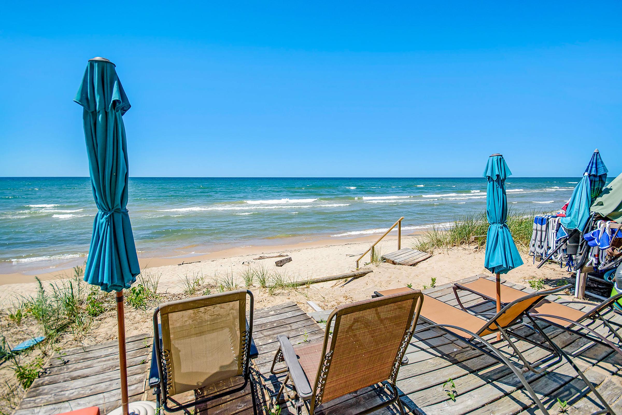 Jacobia Lakefront Retreat Pet Policy