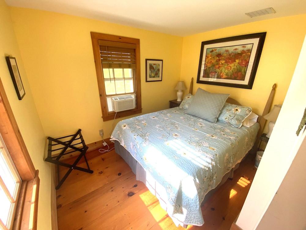 Mountain Top Inn Cottage Pet Policy