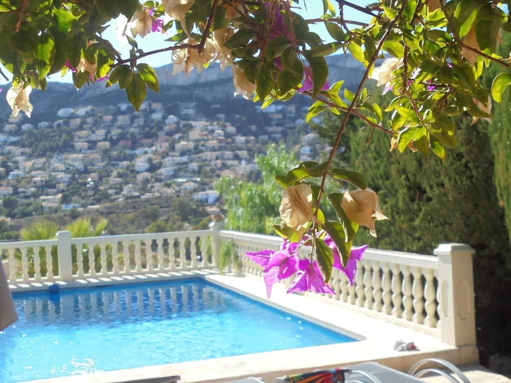 Calpe Villa with Private Swimming Pool Pet Policy