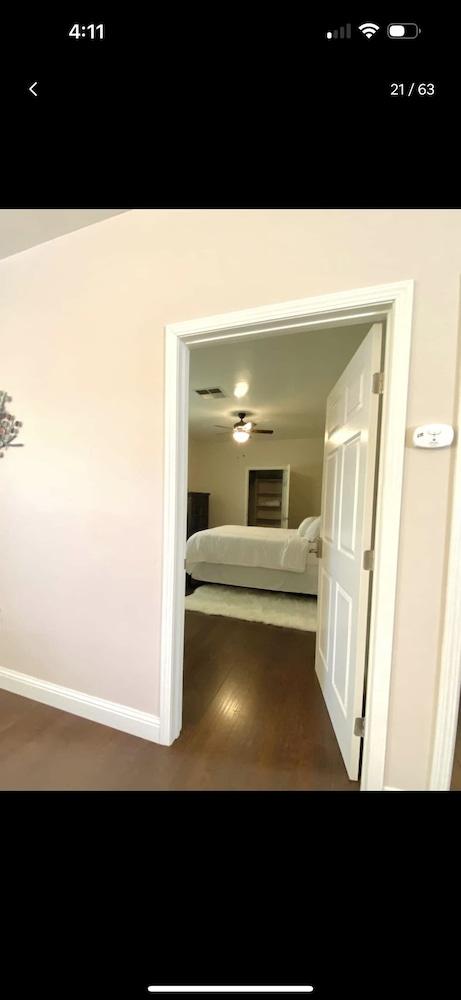 2BR Guest House with Private Parking Pet Policy