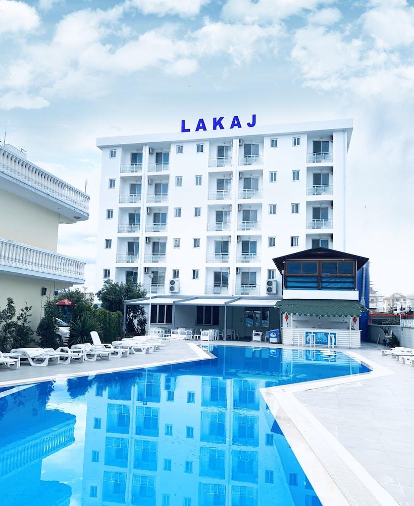 Hotel Lakaj Pet Policy