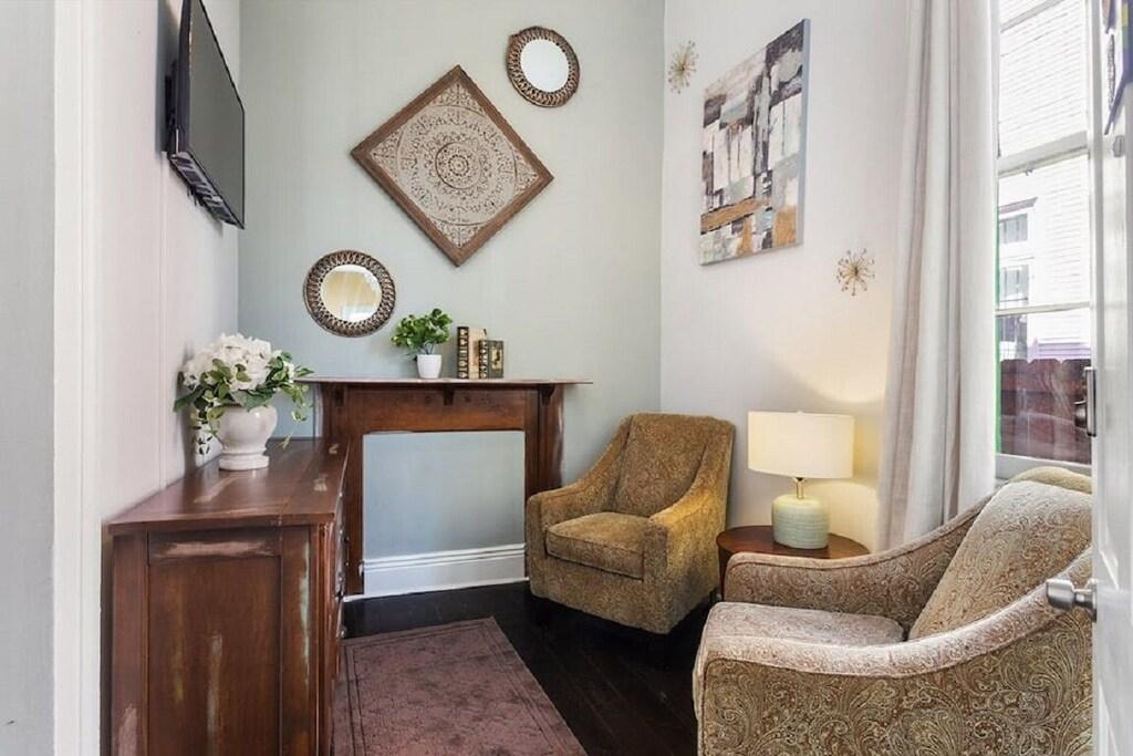 1429 Clai B Pet Policy