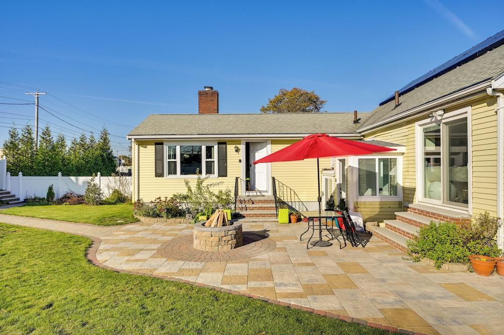 Salem Studio Shared Patio & Fire Pit Pet Policy