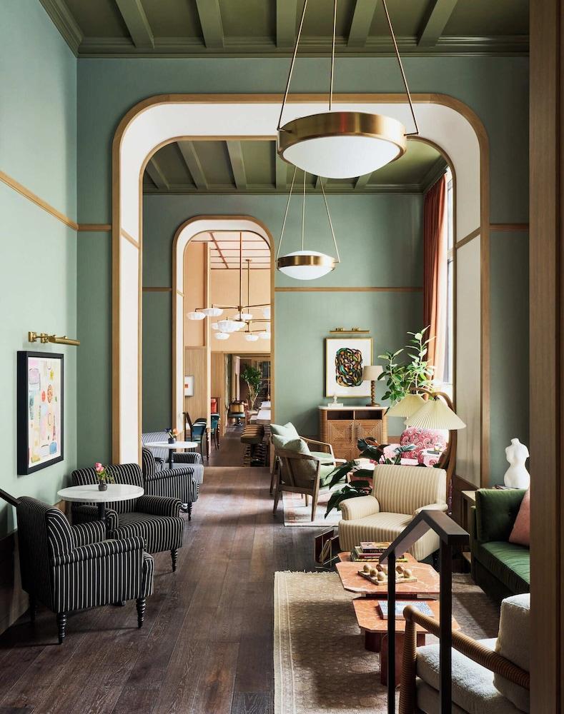 Pet Friendly Hotels in Cleveland, OH - BringFido