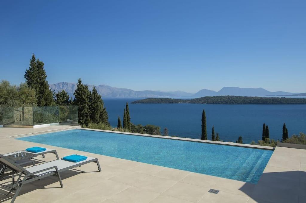 Villa Theia With Stunning Views & Close to Beach Pet Policy