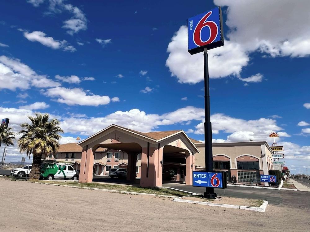 Motel 6 Deming NM Pet Policy