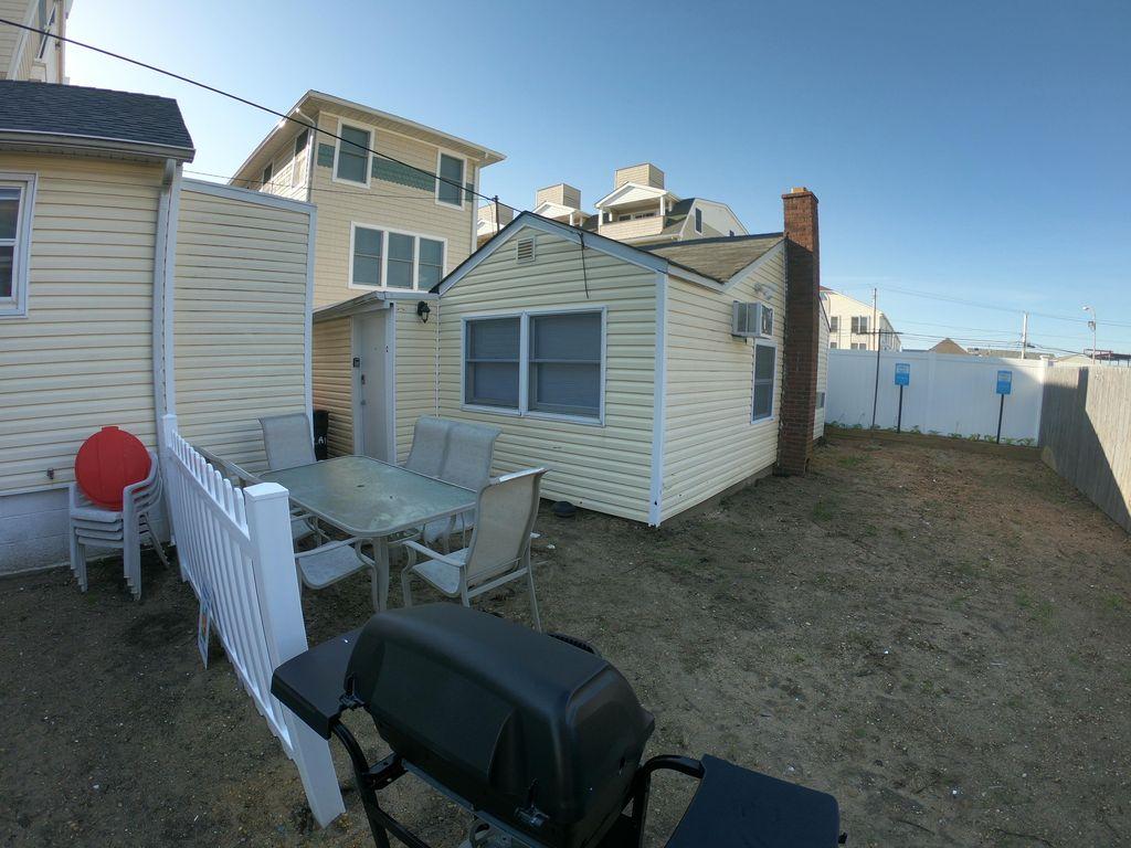 The Bungalow Pet Policy