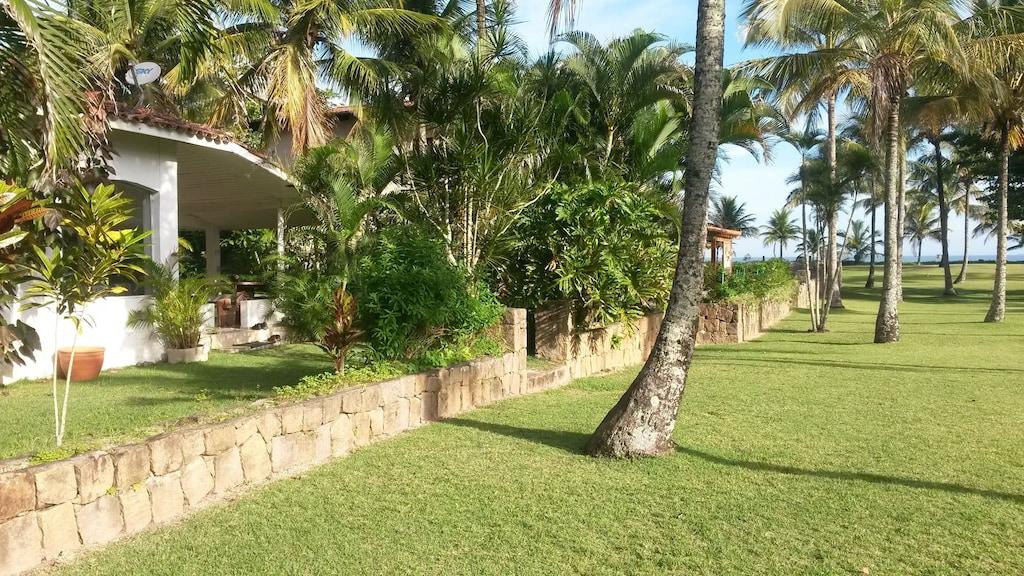 Guaecá Beach - Quiet Beach Neighborhood With Views Pet Policy