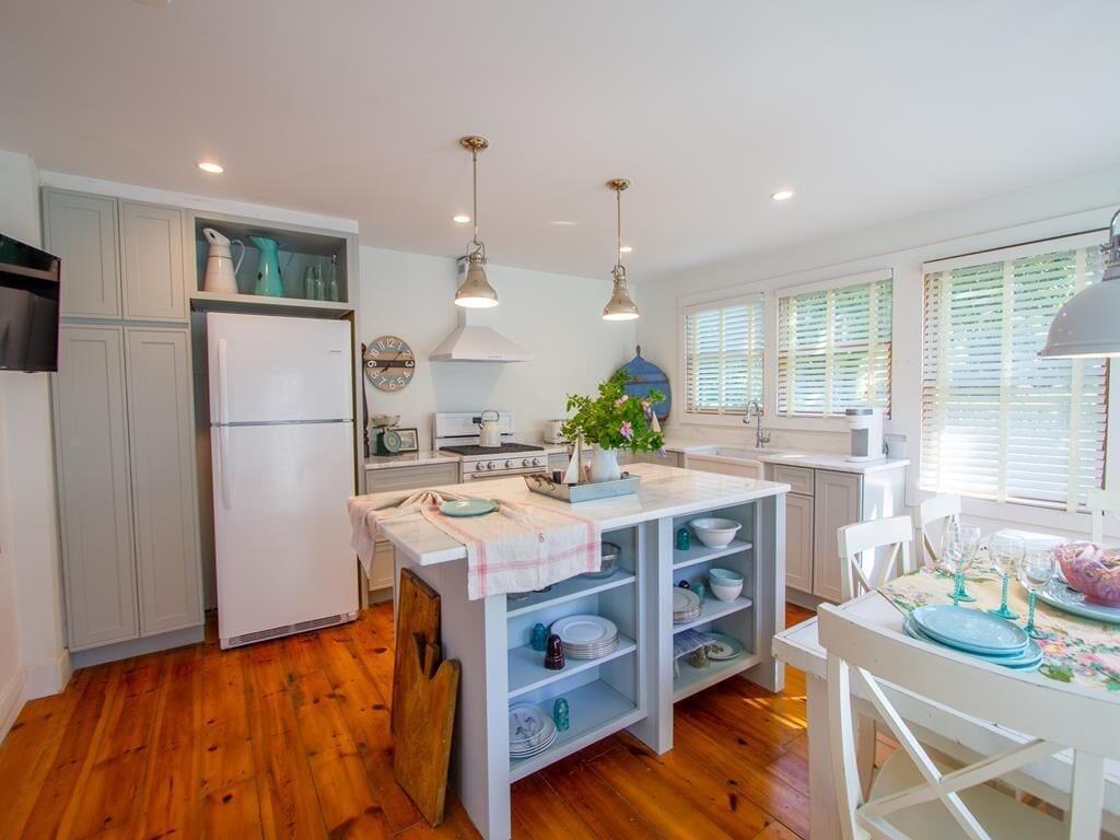 Jonathan Hoffman House Pet Policy