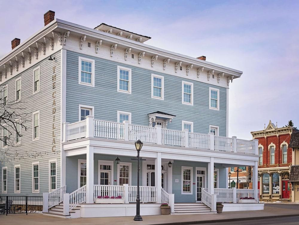 The Cadillac House Lexington - Tapestry Collection By Hilton Pet Policy