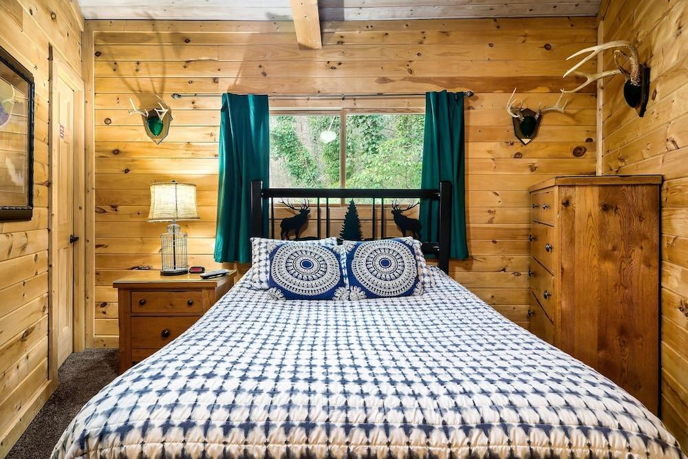 Deer Pointe Lodge Pet Policy