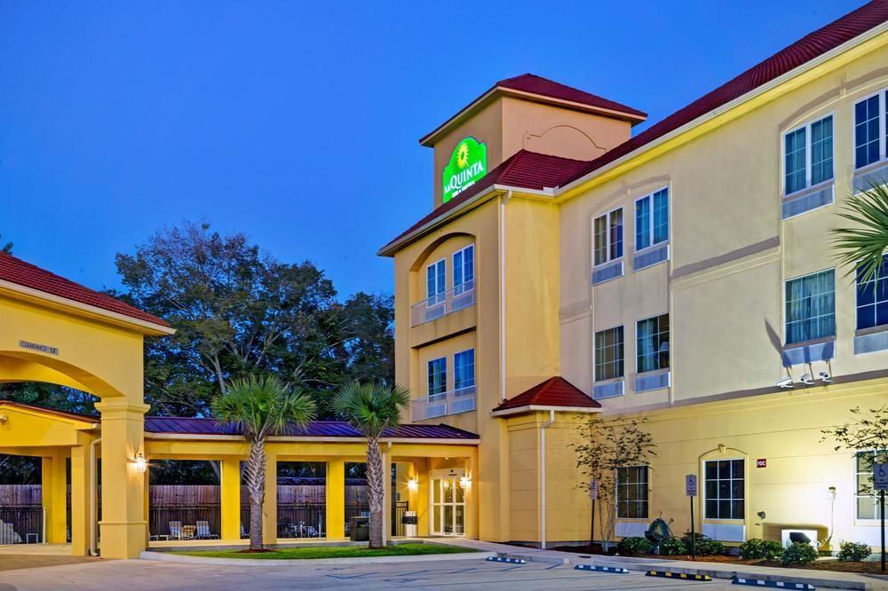 la-quinta-by-wyndham-boutte-pet-policy