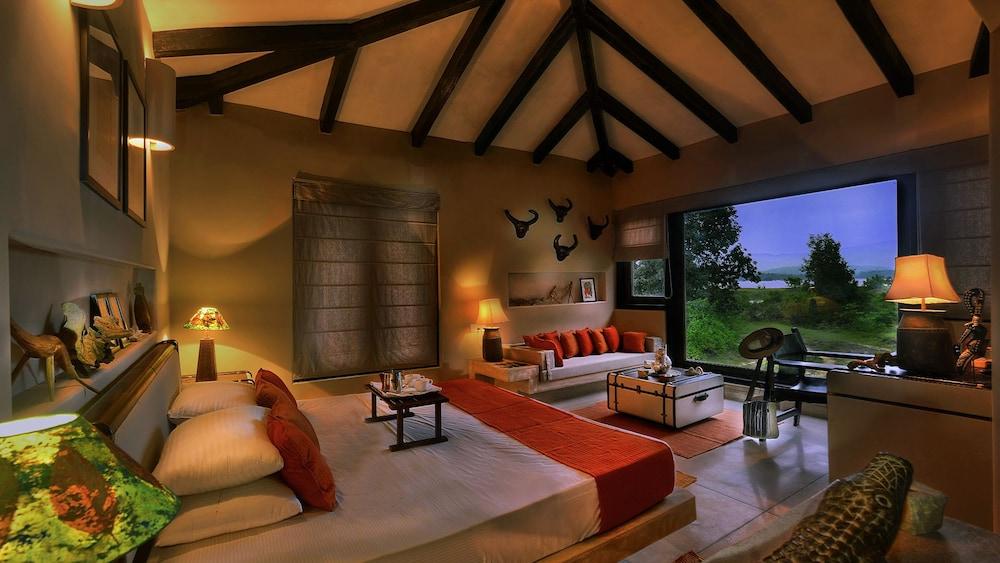 Pugdundee Safari- Denwa Backwater Escape Pet Policy