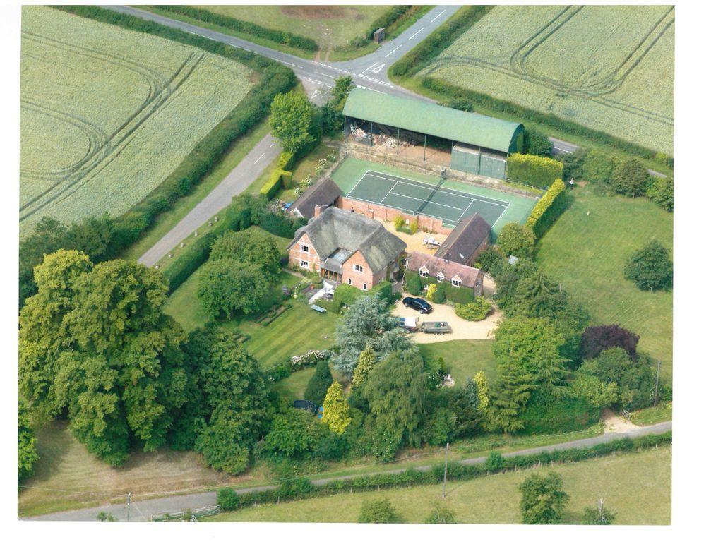 Pet Friendly Hotels in Wimpstone, UK - BringFido