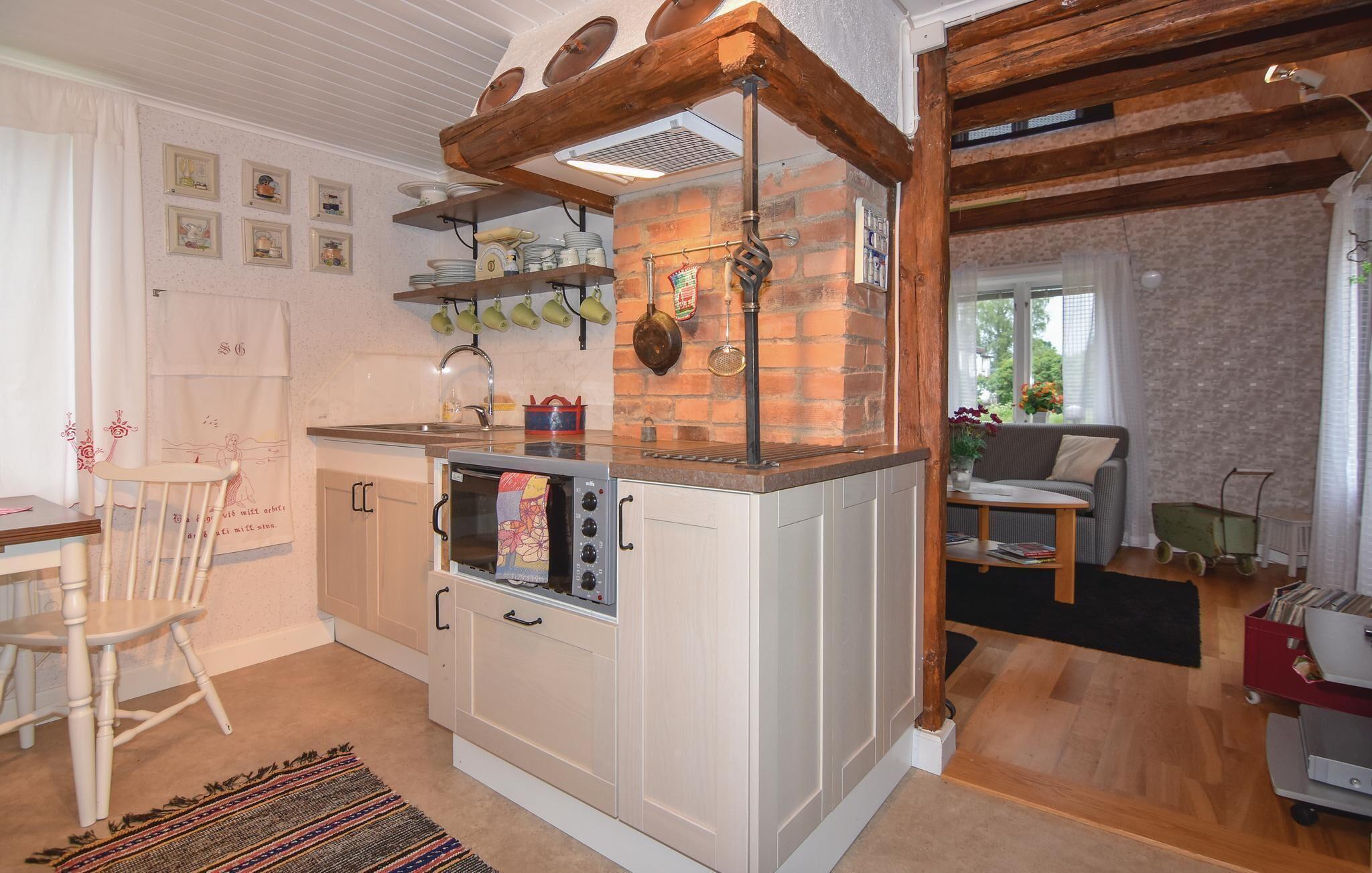 Stunning Home in Larv with Wifi Pet Policy