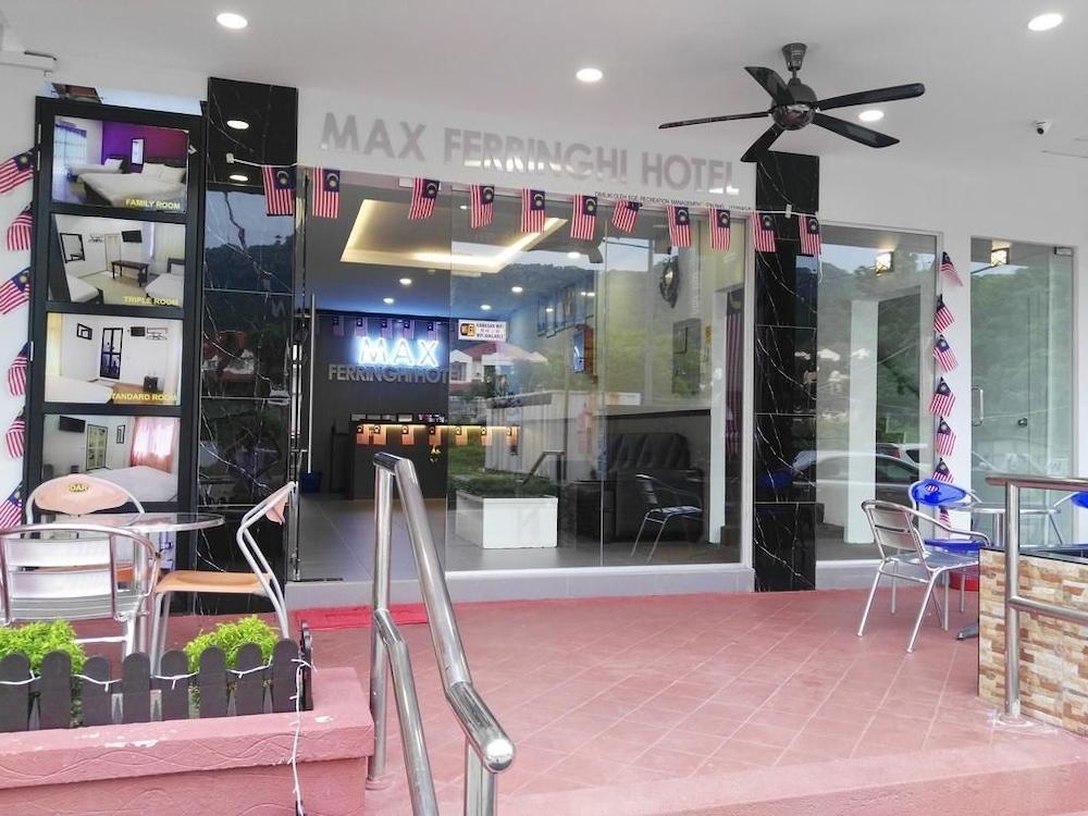 Max Ferringhi Hotel Pet Policy