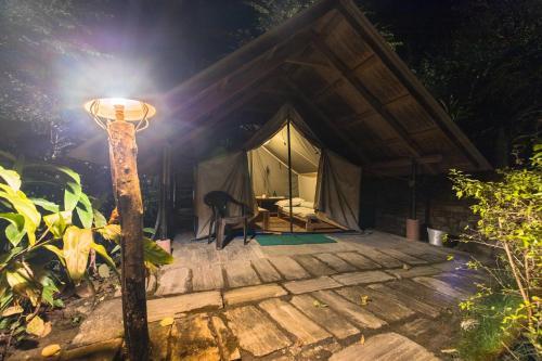 Borderlands Eco-Adveture Resort Pet Policy