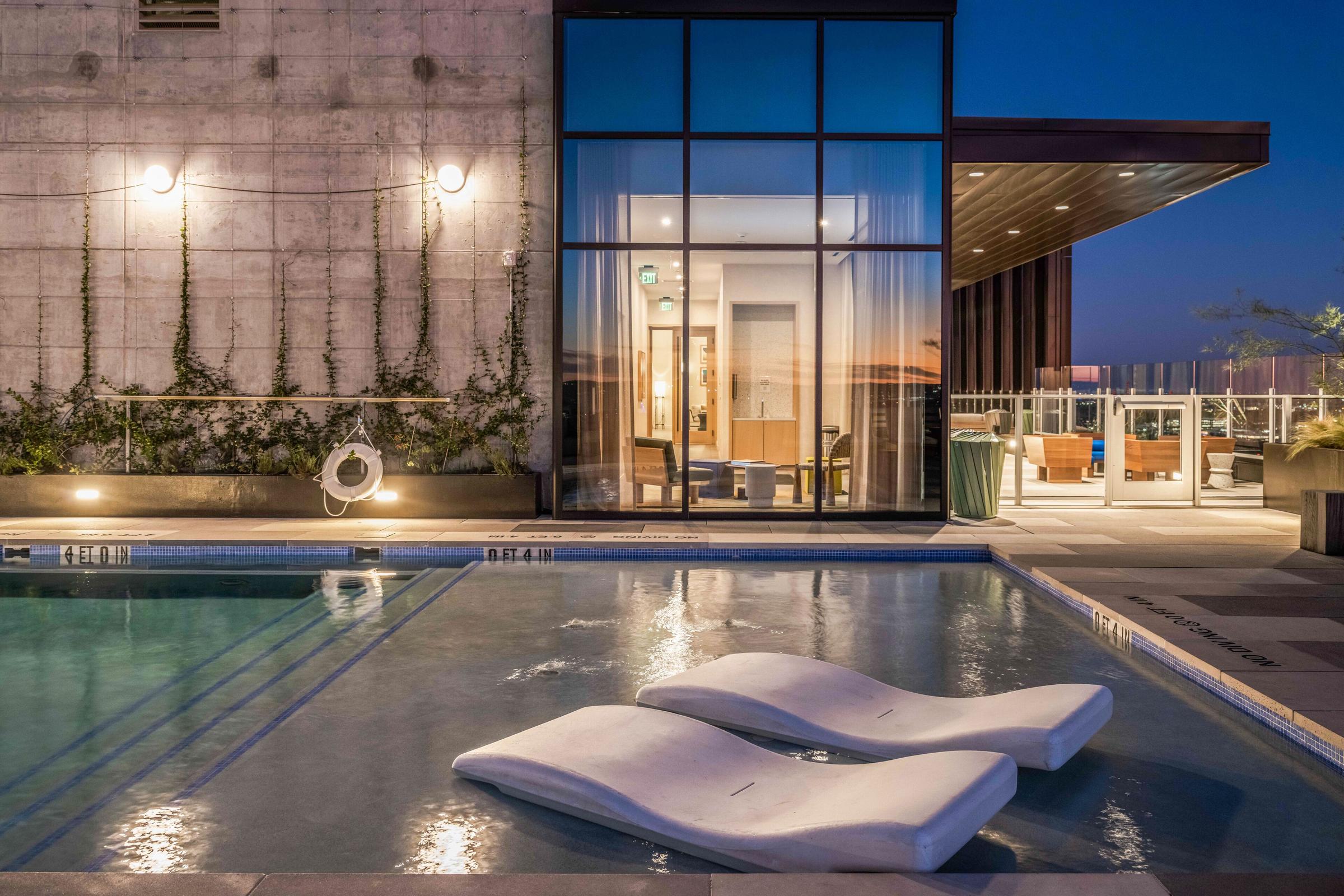 Natiivo Austin Swan Pet Policy