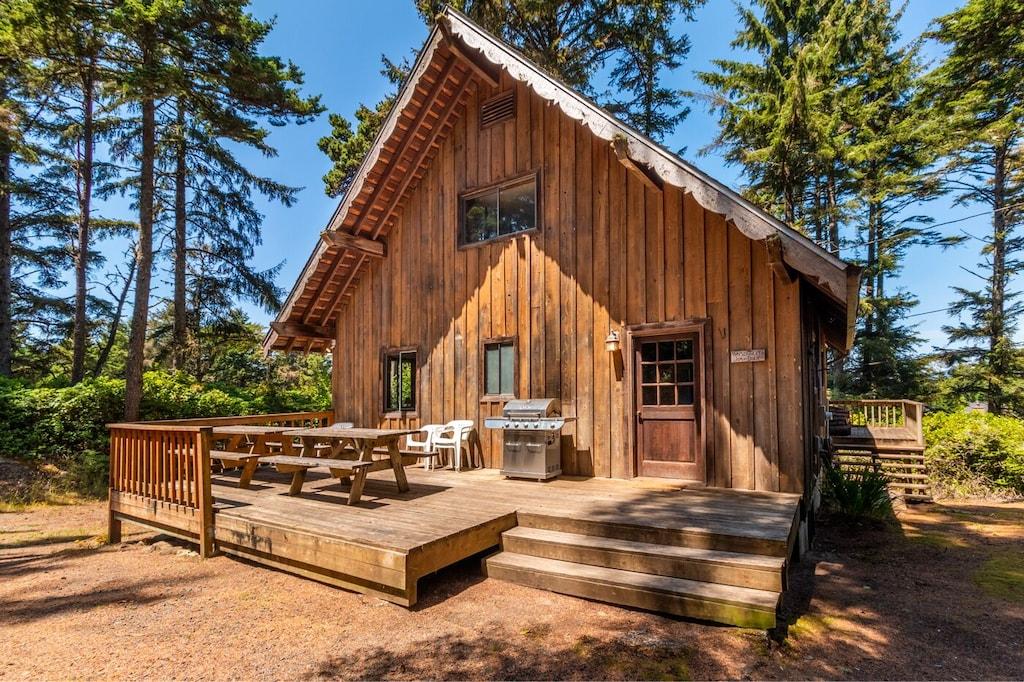 Uncle Jims Cabin Pet Policy