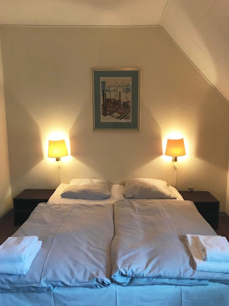 Abild Kro Og Hotel - In Tonder Pet Policy