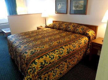 Windcrest Inn and Suites Pet Policy