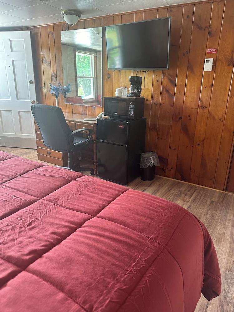 Starlight Inn Pet Policy