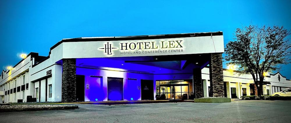 Hotel LEX Trademark Collection by Wyndham Pet Policy