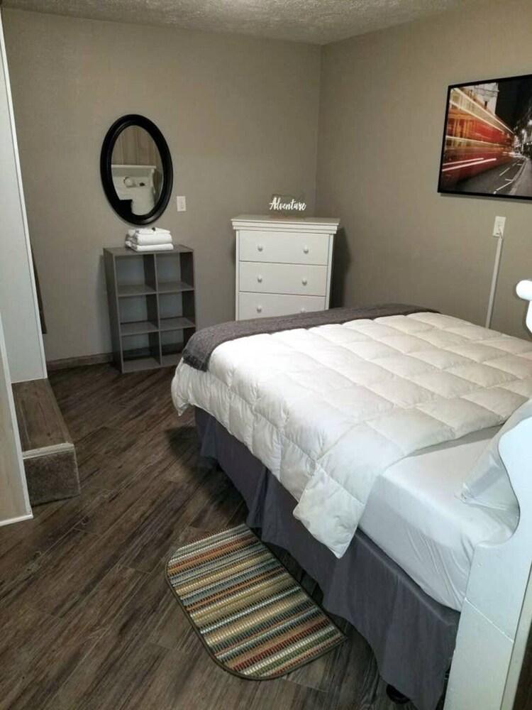 The Budget Friendly Rest Easy Pet Policy