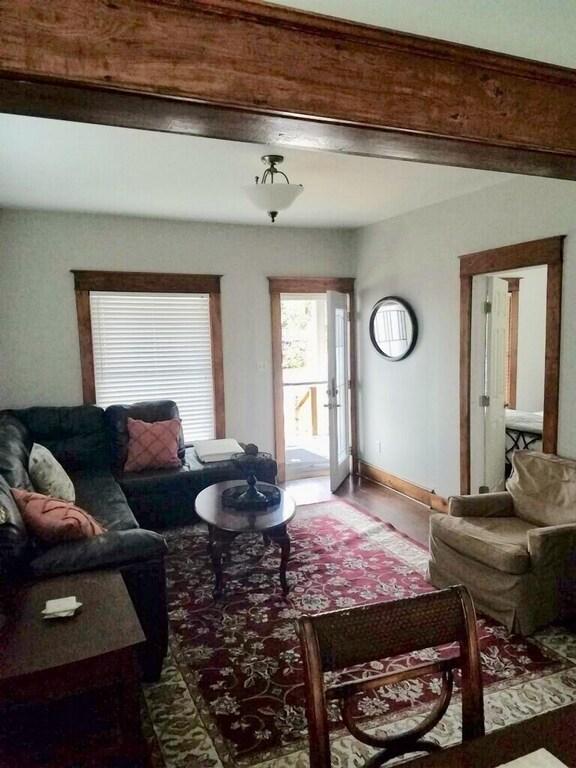 Munson Manor III at Murdock Pet Policy