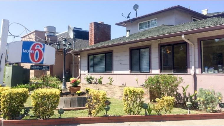 Motel 6 Monterey Downtown Pet Policy