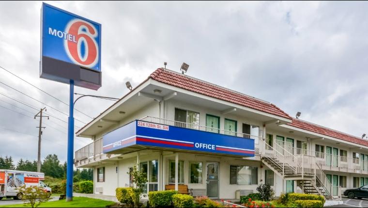 Motel 6 Everett South Pet Policy