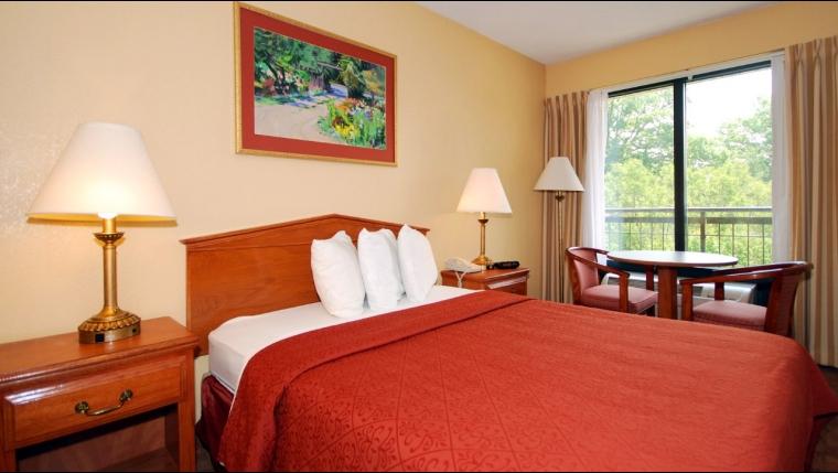 Motel 6 Harbor South Pet Policy