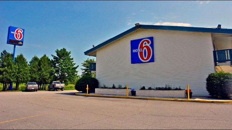 Motel 6 Bangor Pet Policy