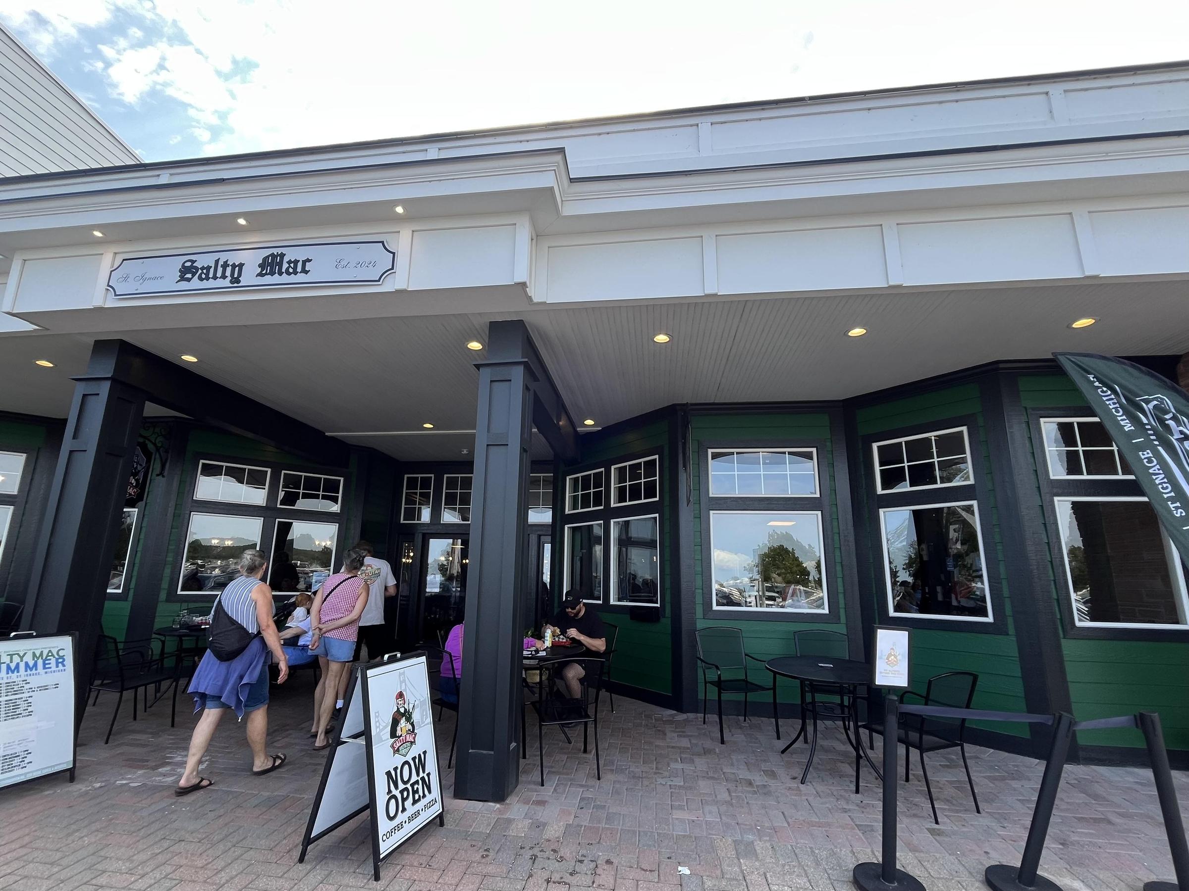 Salty Mac Brewing Company Pet Policy