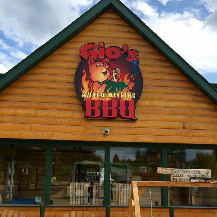 Gio's BBQ Is Pet Friendly