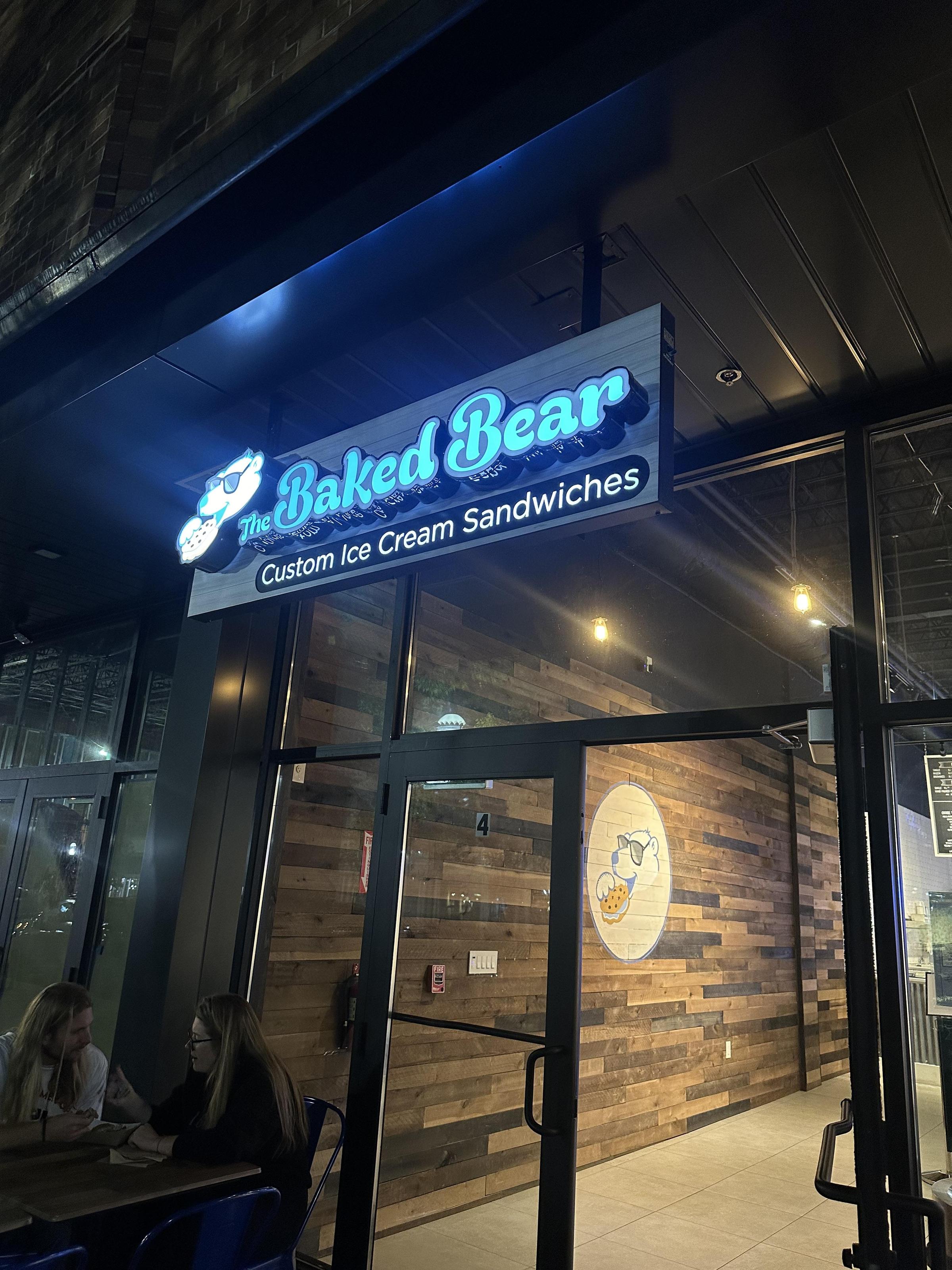 The Baked Bear Pet Policy