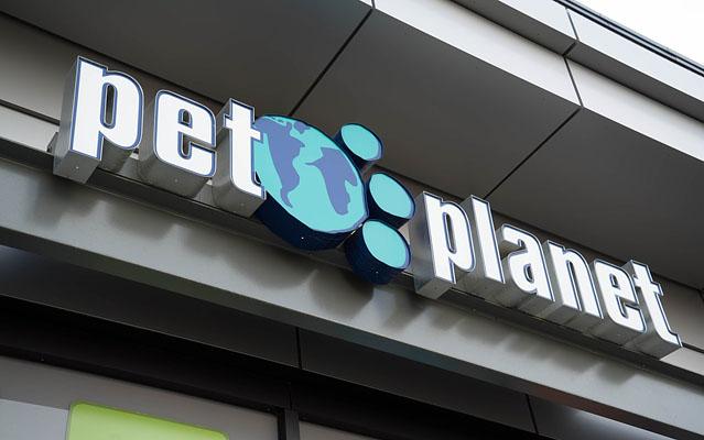 Pet Planet Brentwood Village