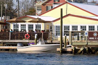 Dog Friendly Seafood Restaurants In Swansboro NC BringFido Dog Friendly Seafood Restaurants In Swansboro NC BringFido