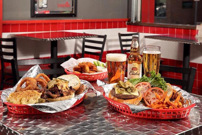 Dog Friendly Restaurants In Saratoga Springs NY BringFido dog-friendly-restaurants-in-saratoga-springs-ny-bringfido